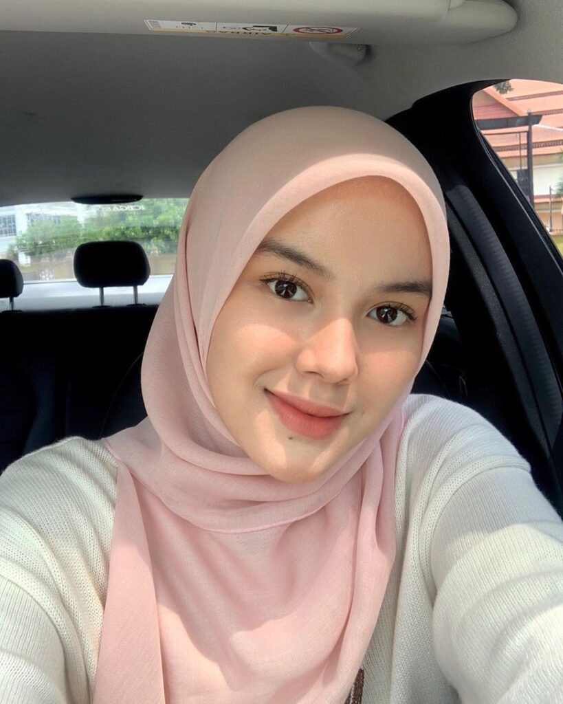 Cerita Sex Ku Bercinta Dengan Gadis Perawan - RAYUAN JANDA